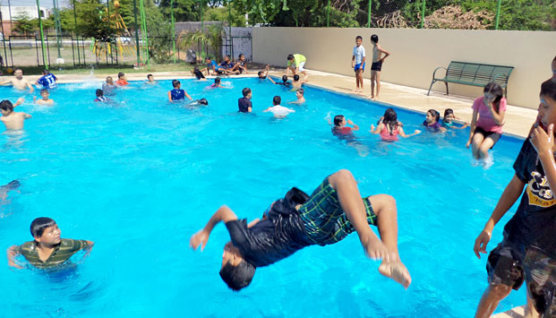 El 12 abre la alberca pública – Periódico Zócalo | Noticias de Saltillo ...