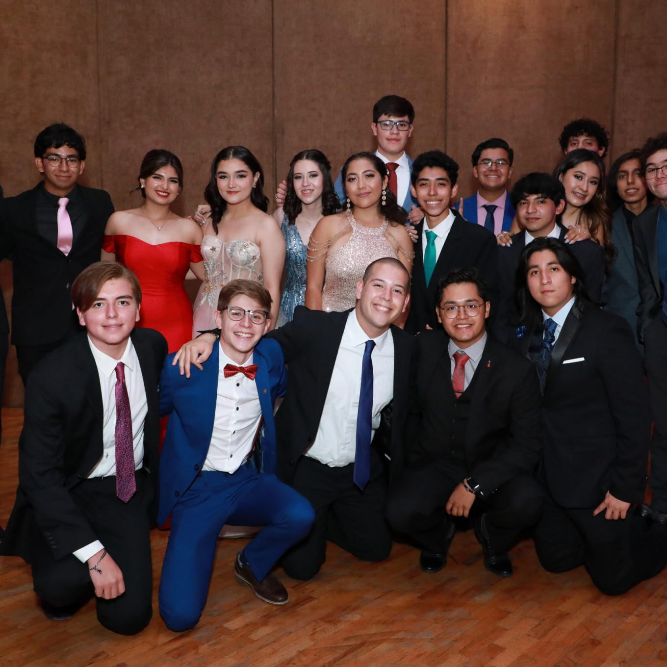 Prepa Tec celebra en grande graduación con cena-baile – Periódico ...