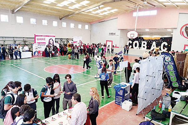 Realiza Cobac Feria de Universidades – Periódico Zócalo | Noticias de ...
