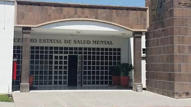 Internan a mujer en CESAME tras apuñalar a sus dos hijos y a su esposo ...