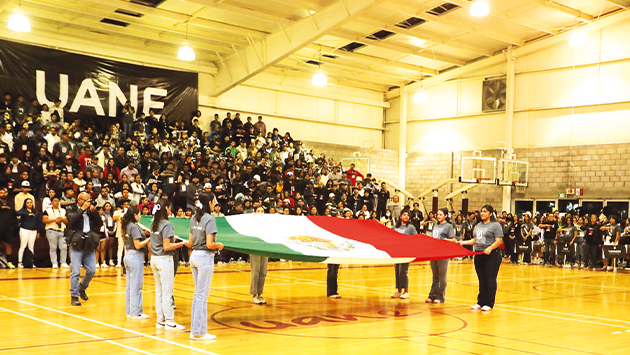 ¡Inicia la UANE su gran fiesta!; asisten cientos de atletas – Periódico ...