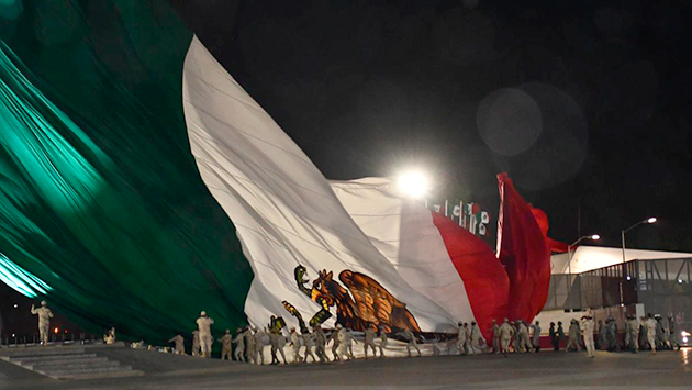 Fuertes vientos rasgan bandera monumental de Piedras Negras – Periódico ...